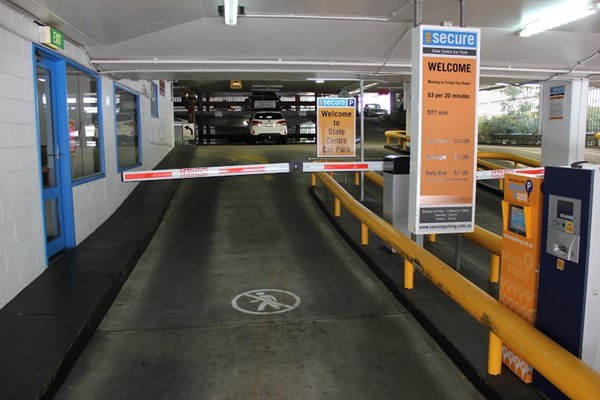 Vehicle entry/exit detection | Intelligent IoT Projects in 7 Days